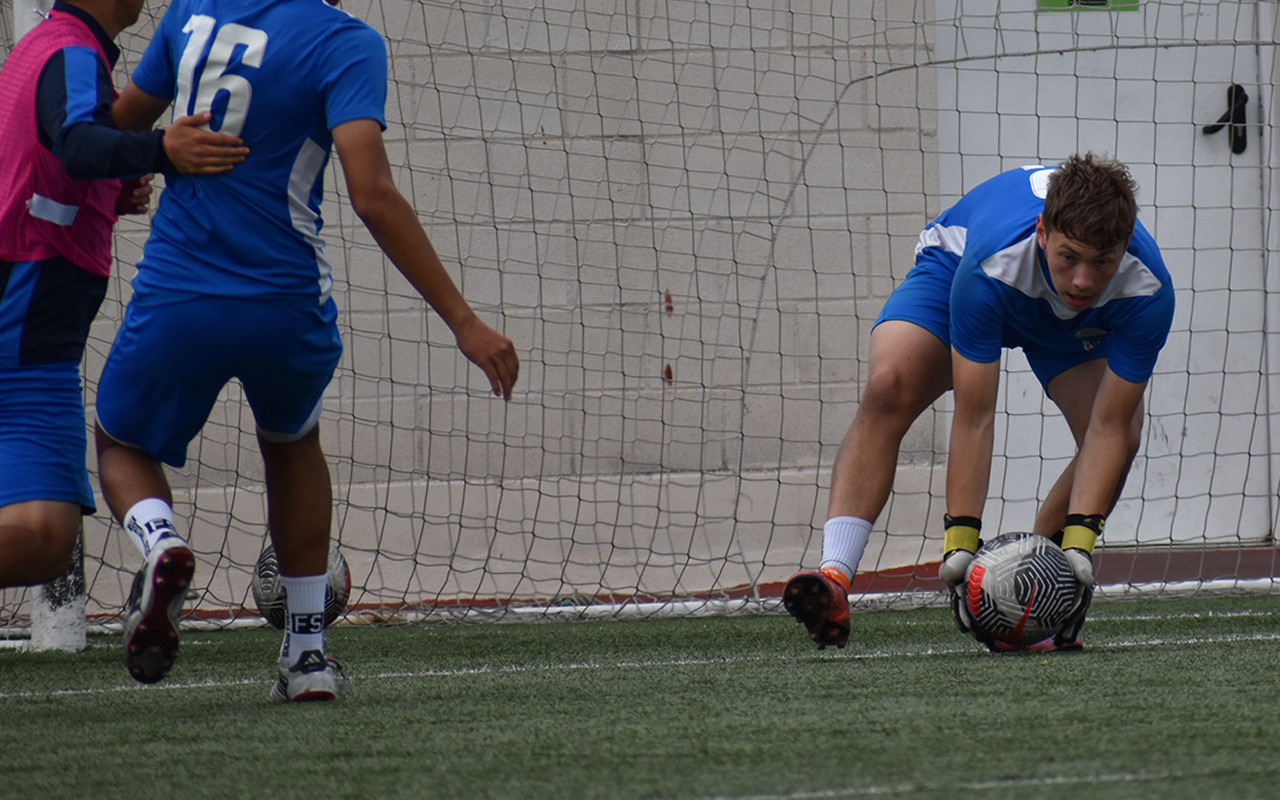 How Goalkeepers Can Become Leaders on the Field - IDA Valencia